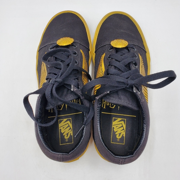 Vans | Shoes | Vans Harry Potter Old Skool Black Golden Snitch Shoes ...